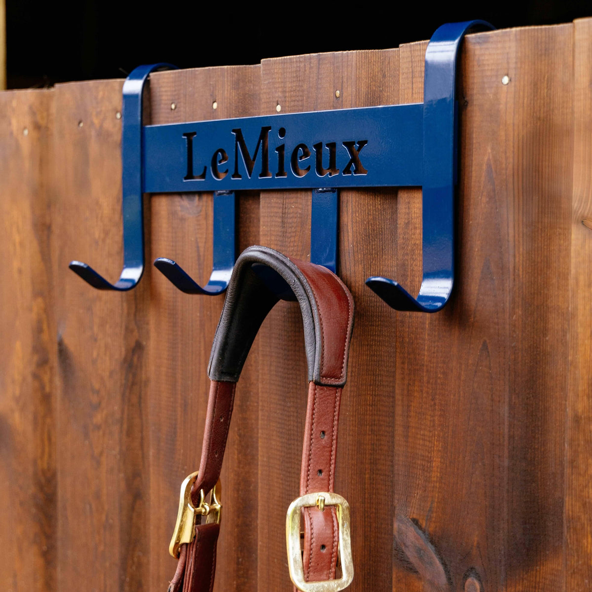 LeMieux Headcollar Hanger Navy – Impulsion Elite Equine Wear